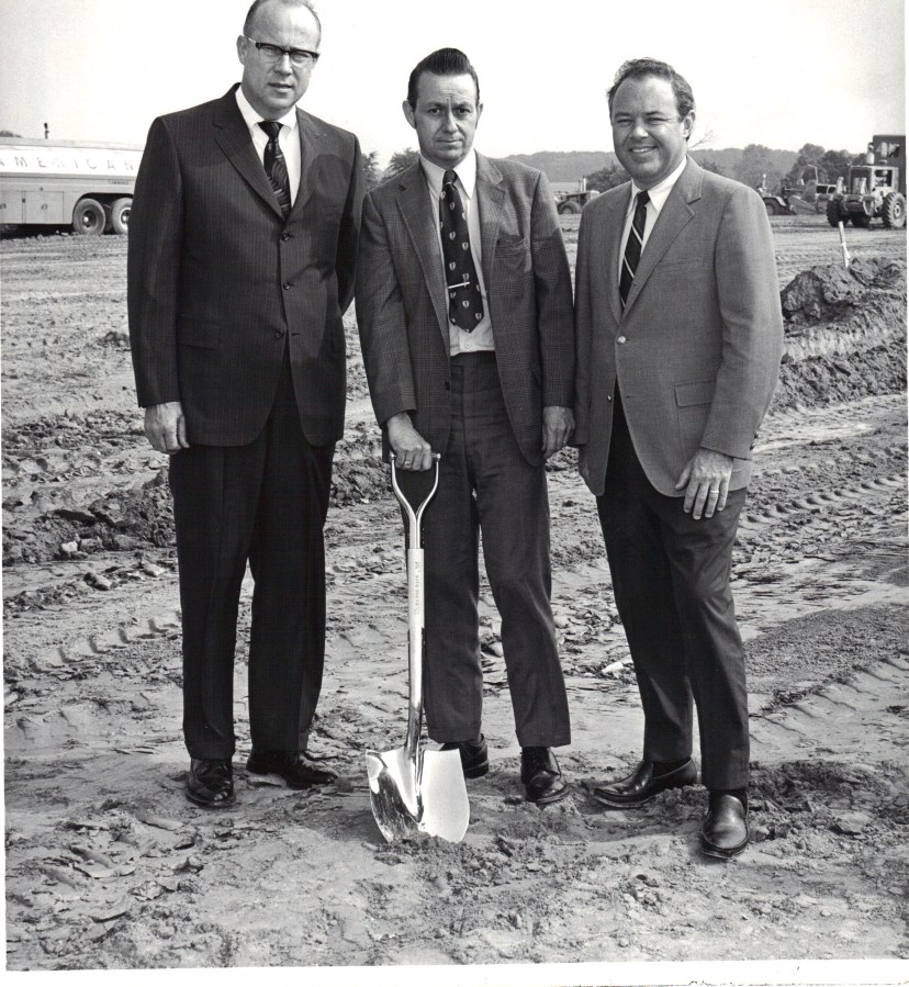 Ground Breaking 2 | Reed Brothers Dodge History 1915 – 2012