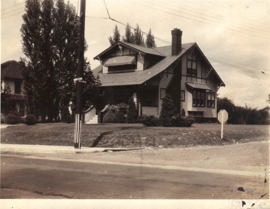Reed Family Home | Reed Brothers Dodge History 1915 – 2012