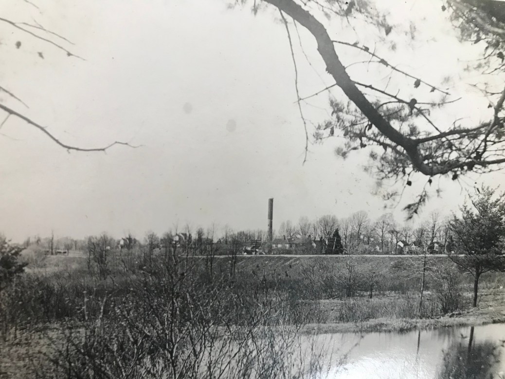 Lewis Reed Photos: Rockville’s First Water Tower | Reed Brothers Dodge ...